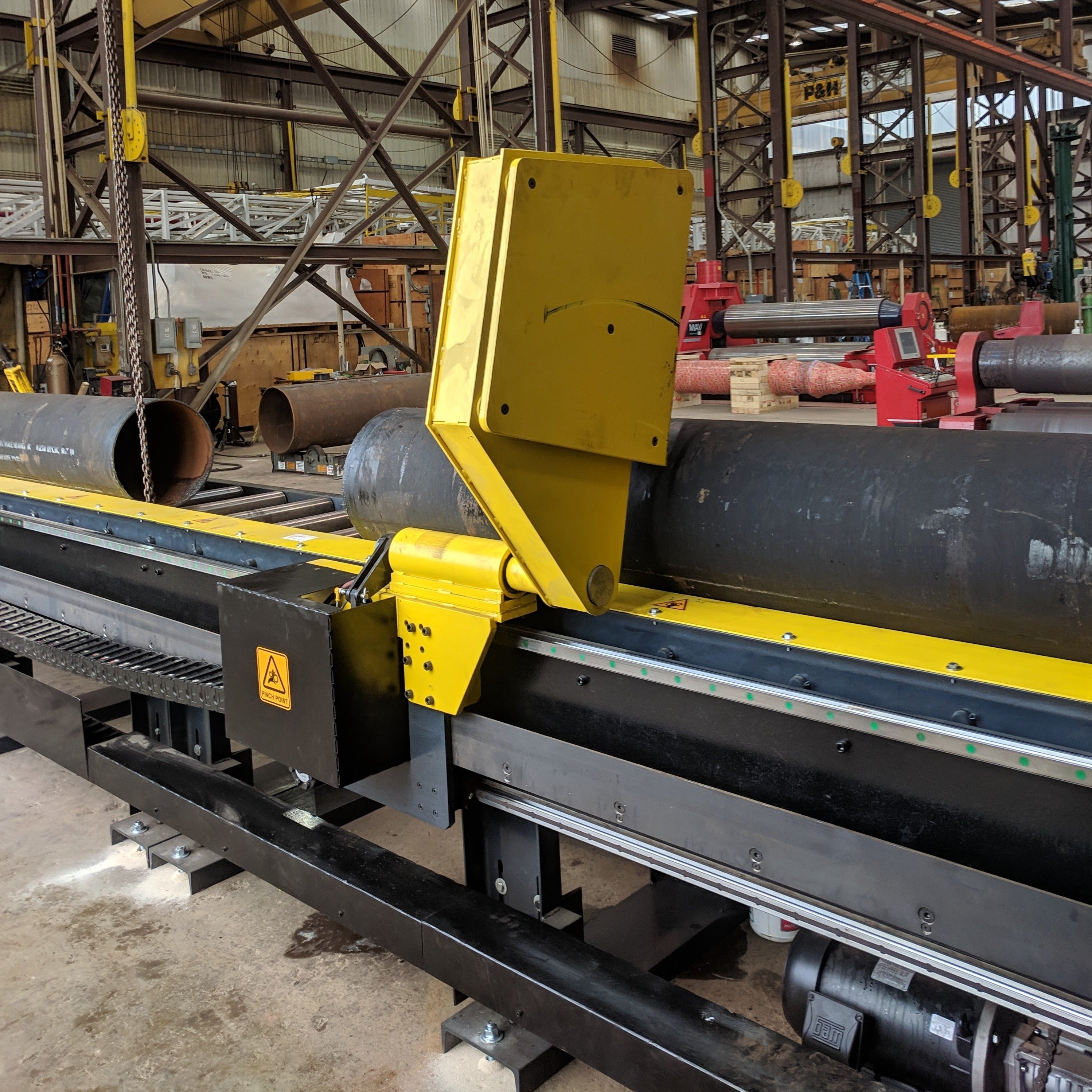 Outfeed programable length Gauge – Bad Ass Band Saws